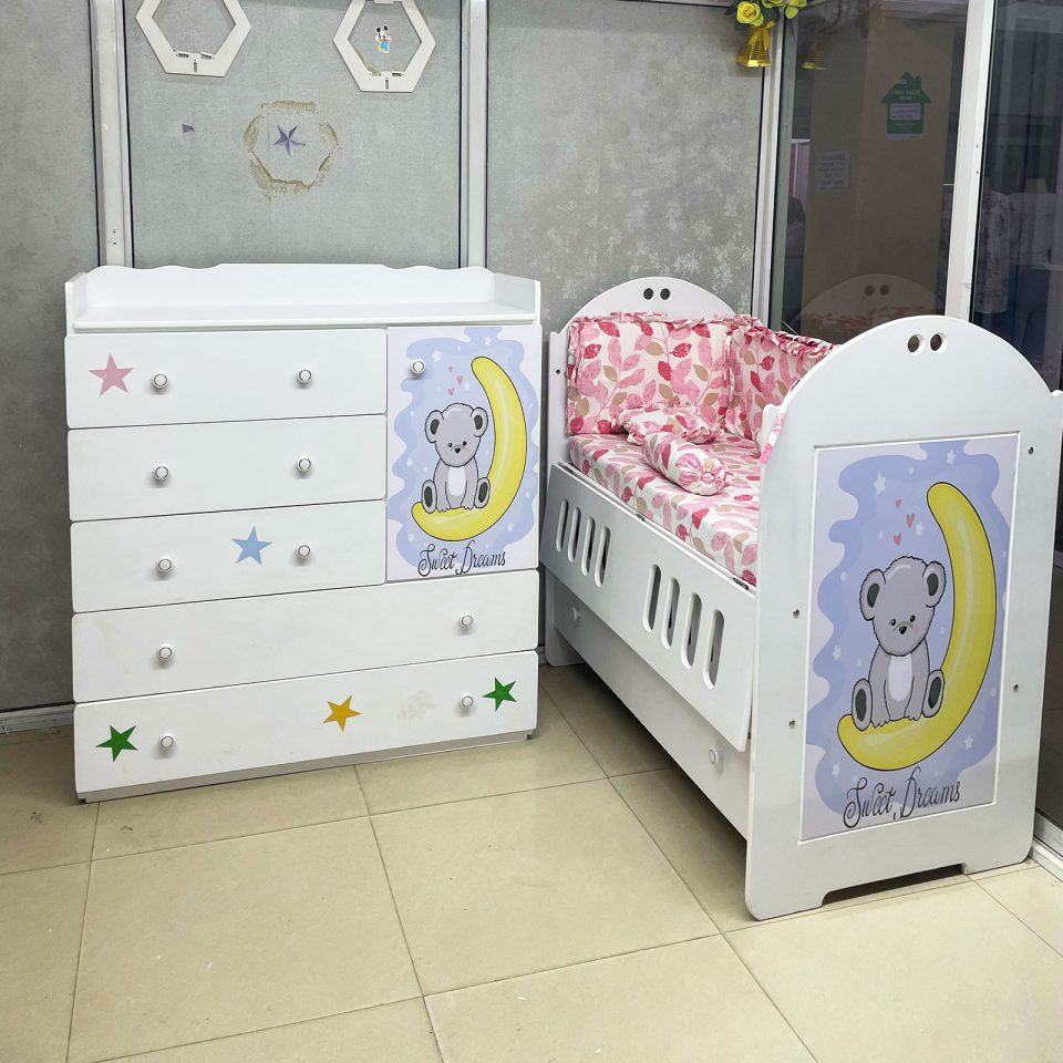 MDF Cot + Mattress + Chest of drawers + Cot Bumpers - Baraka Baby Shop